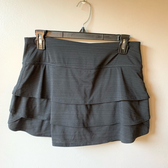 Athleta | Shorts | Athleta Black Ruffle Layered Athletic Skort | Poshmark